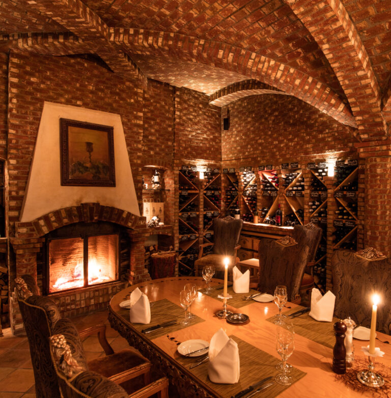 Bodega Bacchus - Resort Hotel Alex Zermatt
